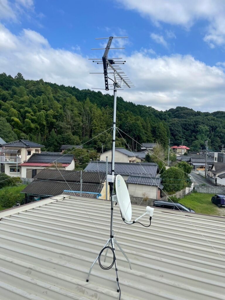 2024年11月26日 福岡県嘉麻市上山田A様邸 デザインアンテナと4K8K対応BS/CSアンテナ設置工事 | テレビアンテナ工事【みずほアンテナ】